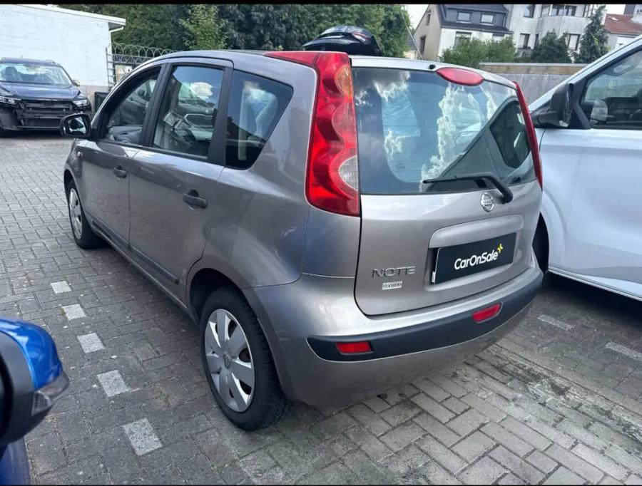 Brown Nissan Note 2006 in Grobiņa, with an engine capacity of 0.00 L and mileage of 223 thousand km for 2500 €, photo 5 on AUTOMOTO.COM.LV