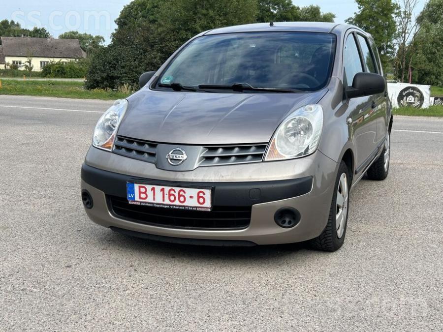 Brūns Nissan Note 2006 Liepāja, ar dzinēja tilpumu 1.60 L un nobraukumu 223 tūkst. km par 2850 €, foto 3 vietnē AUTOMOTO.COM.LV
