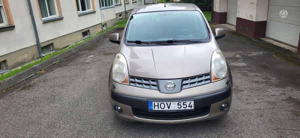 Brown Nissan Note 2006 in Klaipeda, with an engine capacity of 1.39 L and mileage of 251 thousand km for 1250 €, photo 1 on AUTOMOTO.COM.LV