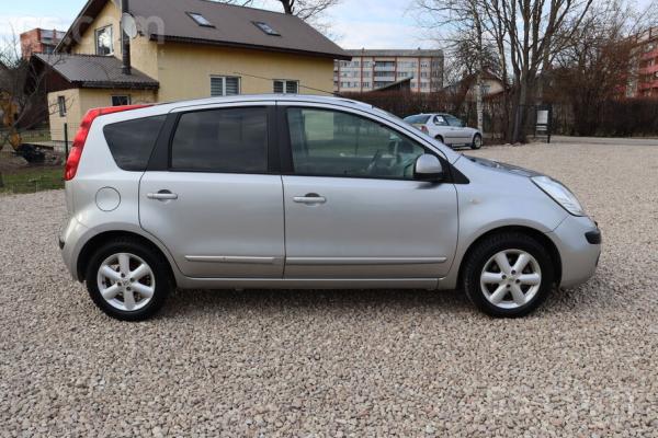 Brown Nissan Note 2007 in Gulbene, with an engine capacity of 1.60 L and mileage of 157 thousand km for 2890 €, photo 7 on AUTOMOTO.COM.LV