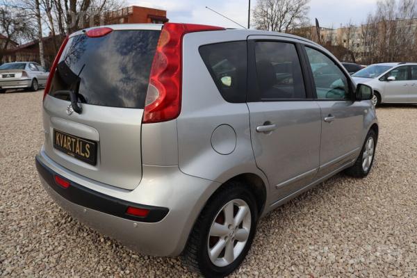 Brūns Nissan Note 2007 Rīga, ar dzinēja tilpumu 1.60 L un nobraukumu 157 tūkst. km par 2890 €, foto 4 vietnē AUTOMOTO.COM.LV