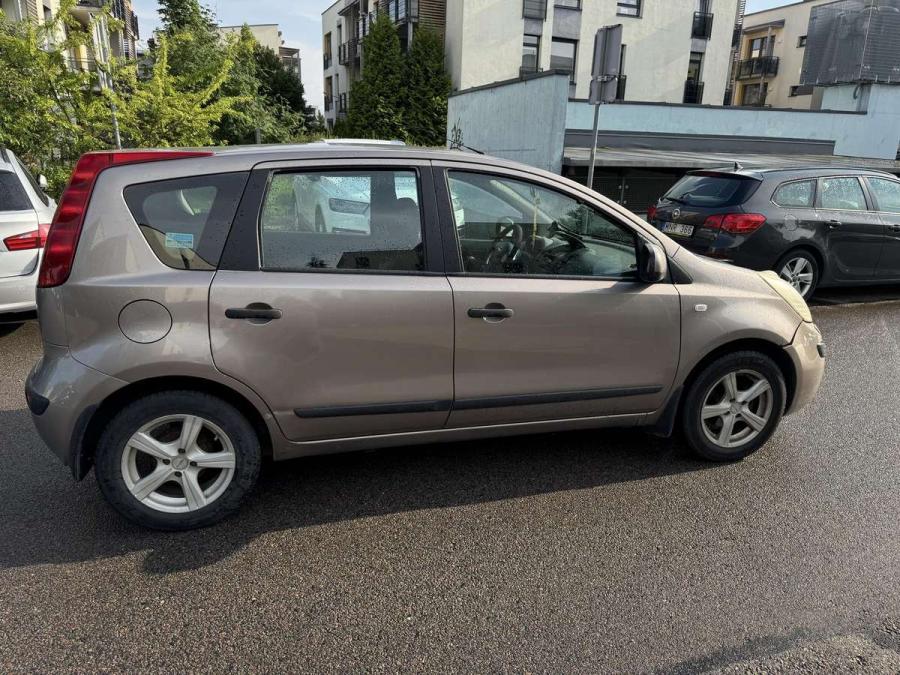 Brūns Nissan Note 2007 Viļņa, ar dzinēja tilpumu 1.39 L un nobraukumu 250 tūkst. km par 650 €, foto 7 vietnē AUTOMOTO.COM.LV