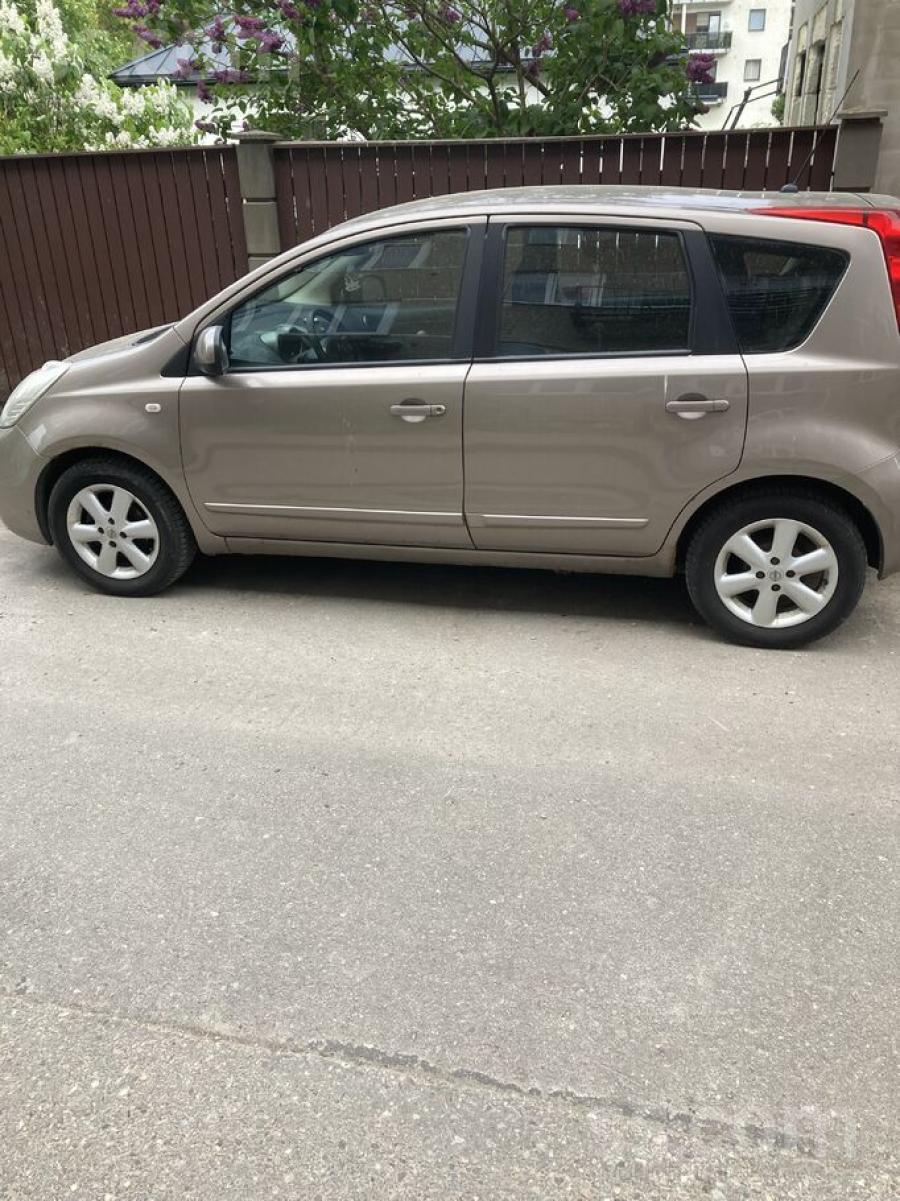 Brown Nissan Note 2008 in Riga, with an engine capacity of 1.50 L and mileage of 251 thousand km for 1800 €, photo 3 on AUTOMOTO.COM.LV