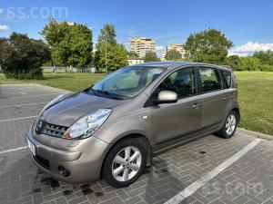 Brown Nissan Note 2008 in Riga, with an engine capacity of 1.60 L and mileage of 352 thousand km for 2100 €, photo 4 on AUTOMOTO.COM.LV