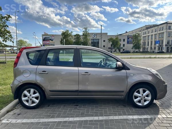 Brūns Nissan Note 2008 Rīga, ar dzinēja tilpumu 1.60 L un nobraukumu 352 tūkst. km par 2100 €, foto 6 vietnē AUTOMOTO.COM.LV