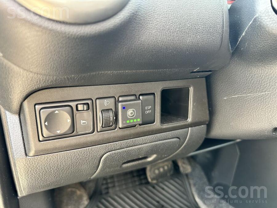 Brown Nissan Note 2008 in Riga, with an engine capacity of 1.60 L and mileage of 352 thousand km for 2100 €, photo 13 on AUTOMOTO.COM.LV