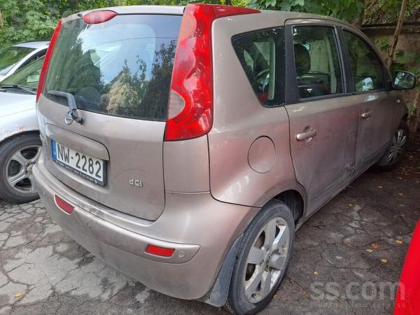 Brūns Nissan Note 2008 Rīga, ar dzinēja tilpumu 1.50 L un nobraukumu 270 tūkst. km par 350 €, foto 7 vietnē AUTOMOTO.COM.LV