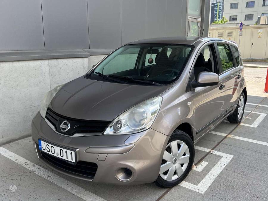 Brown Nissan Note 2011 in Vilnius, with an engine capacity of 1.40 L and mileage of 208 thousand km for 1750 €, photo 1 on AUTOMOTO.COM.LV