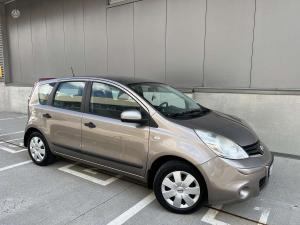 Brown Nissan Note 2011 in Vilnius, with an engine capacity of 1.40 L and mileage of 208 thousand km for 1750 €, photo 3 on AUTOMOTO.COM.LV