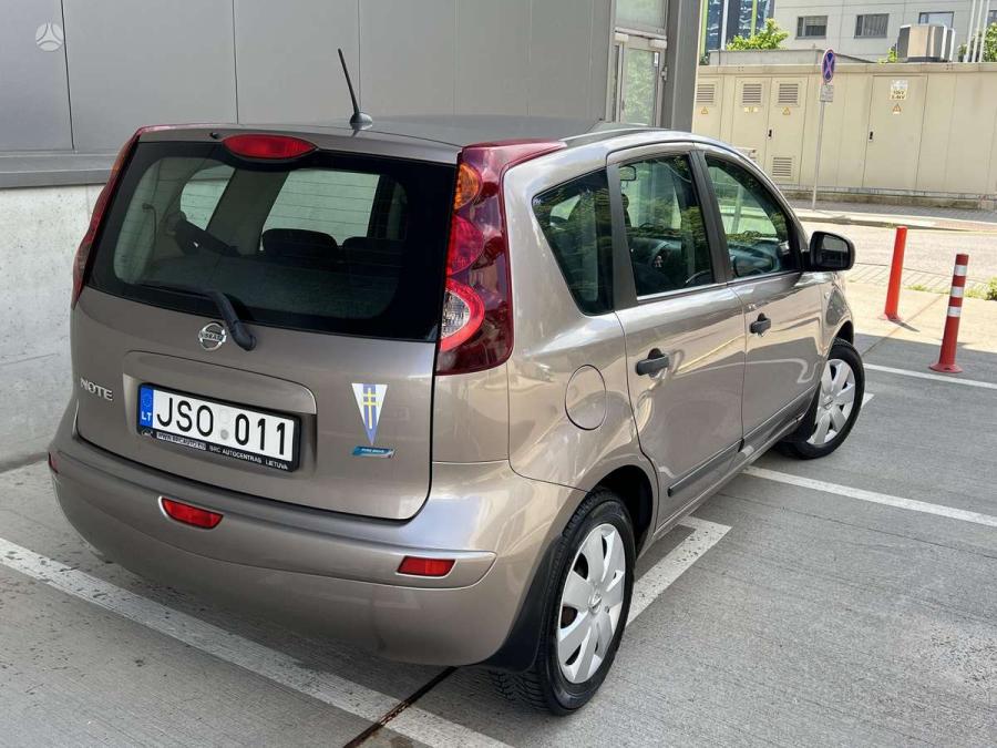 Brown Nissan Note 2011 in Vilnius, with an engine capacity of 1.40 L and mileage of 208 thousand km for 1750 €, photo 9 on AUTOMOTO.COM.LV