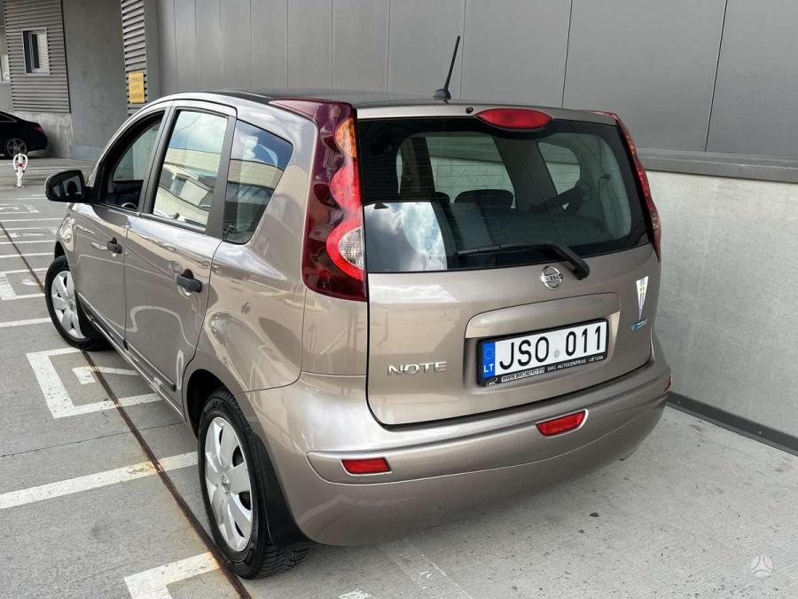 Brown Nissan Note 2011 in Vilnius, with an engine capacity of 1.40 L and mileage of 208 thousand km for 1750 €, photo 12 on AUTOMOTO.COM.LV