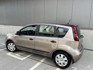 Brown Nissan Note 2011 in Vilnius, with an engine capacity of 1.40 L and mileage of 208 thousand km for 1750 €, photo 16 on AUTOMOTO.COM.LV