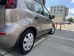 Brown Nissan Note 2011 in Vilnius, with an engine capacity of 1.40 L and mileage of 208 thousand km for 1750 €, photo 18 on AUTOMOTO.COM.LV