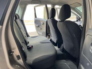 Brown Nissan Note 2011 in Vilnius, with an engine capacity of 1.40 L and mileage of 208 thousand km for 1750 €, photo 36 on AUTOMOTO.COM.LV