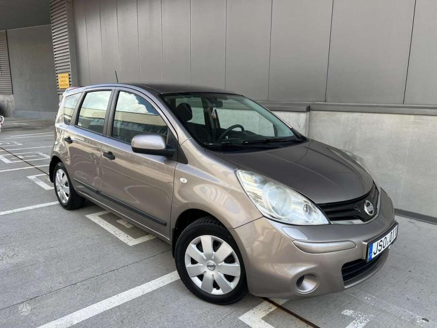 Brown Nissan Note 2011 in Vilnius, with an engine capacity of 1.39 L and mileage of 208 thousand km for 1750 €, photo 8 on AUTOMOTO.COM.LV
