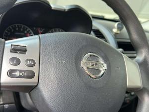 Brown Nissan Note 2011 in Vilnius, with an engine capacity of 1.39 L and mileage of 208 thousand km for 1750 €, photo 23 on AUTOMOTO.COM.LV