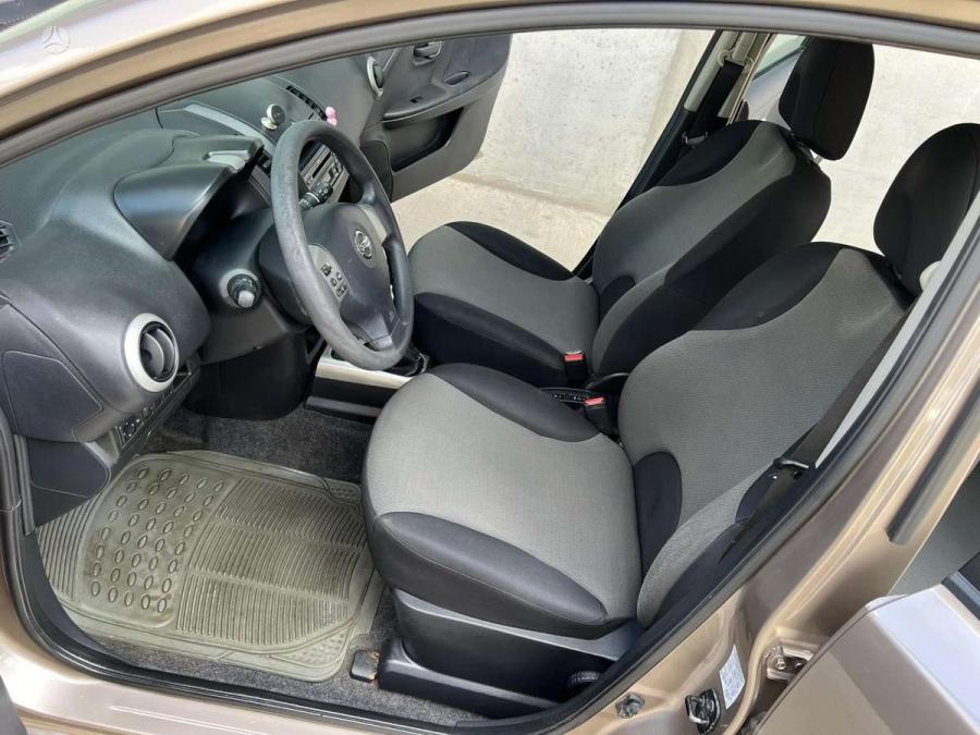 Brown Nissan Note 2011 in Vilnius, with an engine capacity of 1.39 L and mileage of 208 thousand km for 1750 €, photo 26 on AUTOMOTO.COM.LV