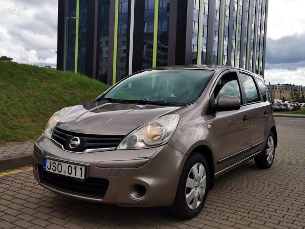 Brown Nissan Note 2011 in Vilnius, with an engine capacity of 1.39 L and mileage of 209 thousand km for 1750 €, photo 1 on AUTOMOTO.COM.LV
