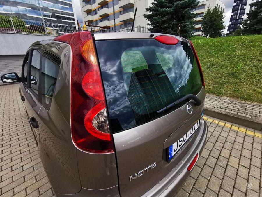 Brown Nissan Note 2011 in Vilnius, with an engine capacity of 1.39 L and mileage of 209 thousand km for 1750 €, photo 18 on AUTOMOTO.COM.LV