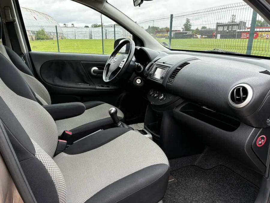 Brown Nissan Note 2011 in Saldus, with an engine capacity of 1.40 L and mileage of 184 thousand km for 4300 €, photo 14 on AUTOMOTO.COM.LV