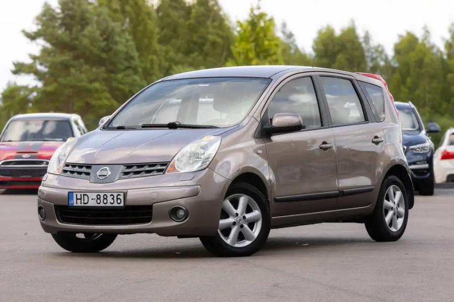 Brūns Nissan Note 2008 Jelgava, ar dzinēja tilpumu 1.60 L un nobraukumu 212 tūkst. km par 1800 €, foto 1 vietnē AUTOMOTO.COM.LV