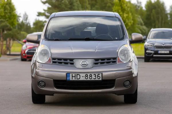Brūns Nissan Note 2008 Jelgava, ar dzinēja tilpumu 1.60 L un nobraukumu 212 tūkst. km par 1800 €, foto 2 vietnē AUTOMOTO.COM.LV