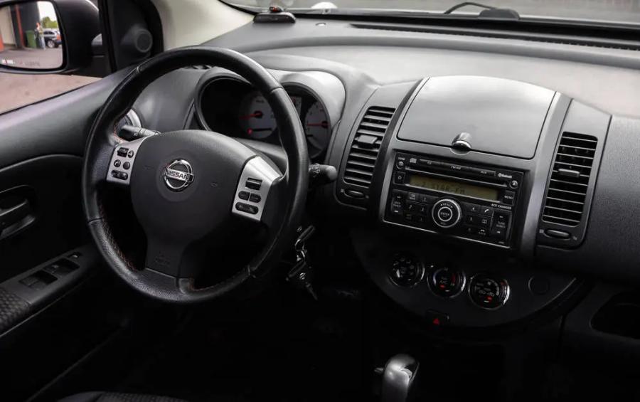 Brūns Nissan Note 2008 Jelgava, ar dzinēja tilpumu 1.60 L un nobraukumu 212 tūkst. km par 1800 €, foto 21 vietnē AUTOMOTO.COM.LV