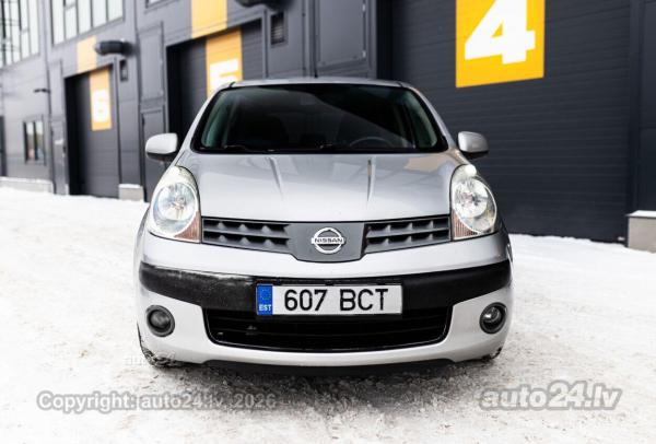 Pelēks Nissan Note 2006 Tallina, ar dzinēja tilpumu 1.60 L un nobraukumu 214 tūkst. km par 2599 €, foto 2 vietnē AUTOMOTO.COM.LV