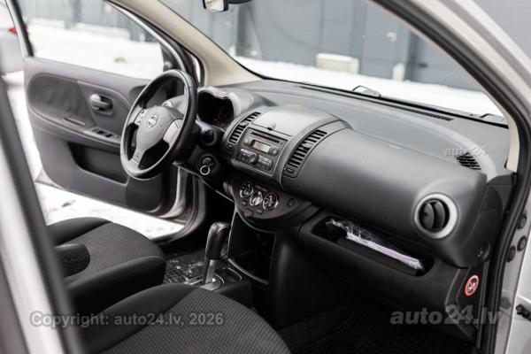 Pelēks Nissan Note 2006 Tallina, ar dzinēja tilpumu 1.60 L un nobraukumu 214 tūkst. km par 2599 €, foto 9 vietnē AUTOMOTO.COM.LV