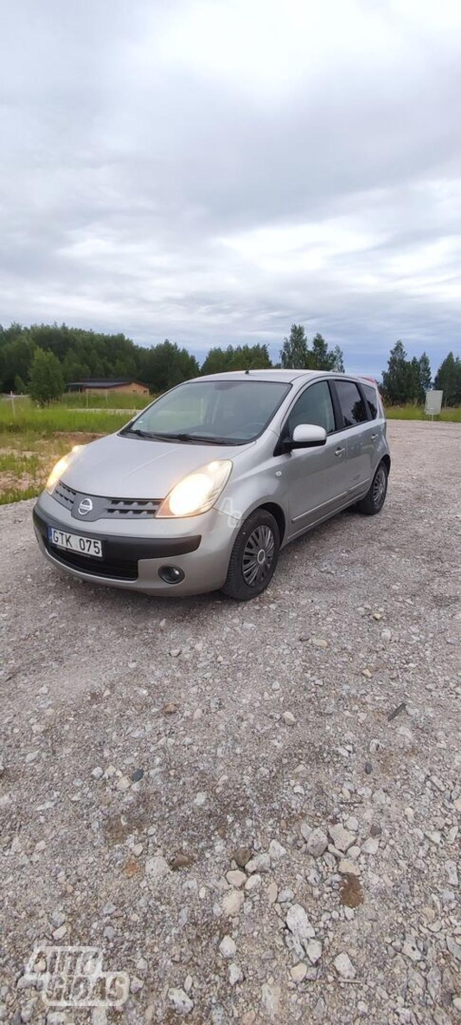 Grey Nissan Note 2006 in Vilnius, with an engine capacity of 1.50 L and mileage of 273 thousand km for 1650 €, photo 1 on AUTOMOTO.COM.LV