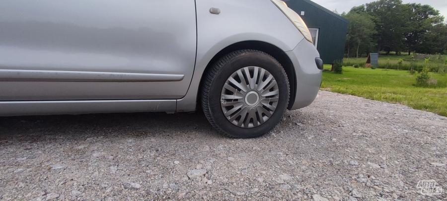 Grey Nissan Note 2006 in Vilnius, with an engine capacity of 1.50 L and mileage of 273 thousand km for 1650 €, photo 11 on AUTOMOTO.COM.LV