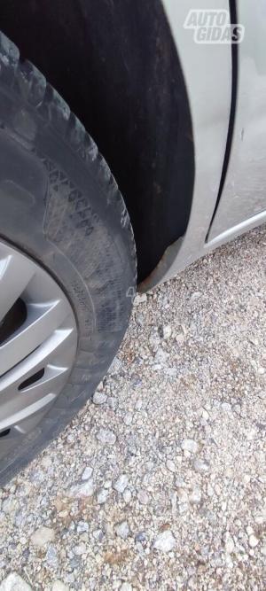 Grey Nissan Note 2006 in Vilnius, with an engine capacity of 1.50 L and mileage of 273 thousand km for 1650 €, photo 12 on AUTOMOTO.COM.LV