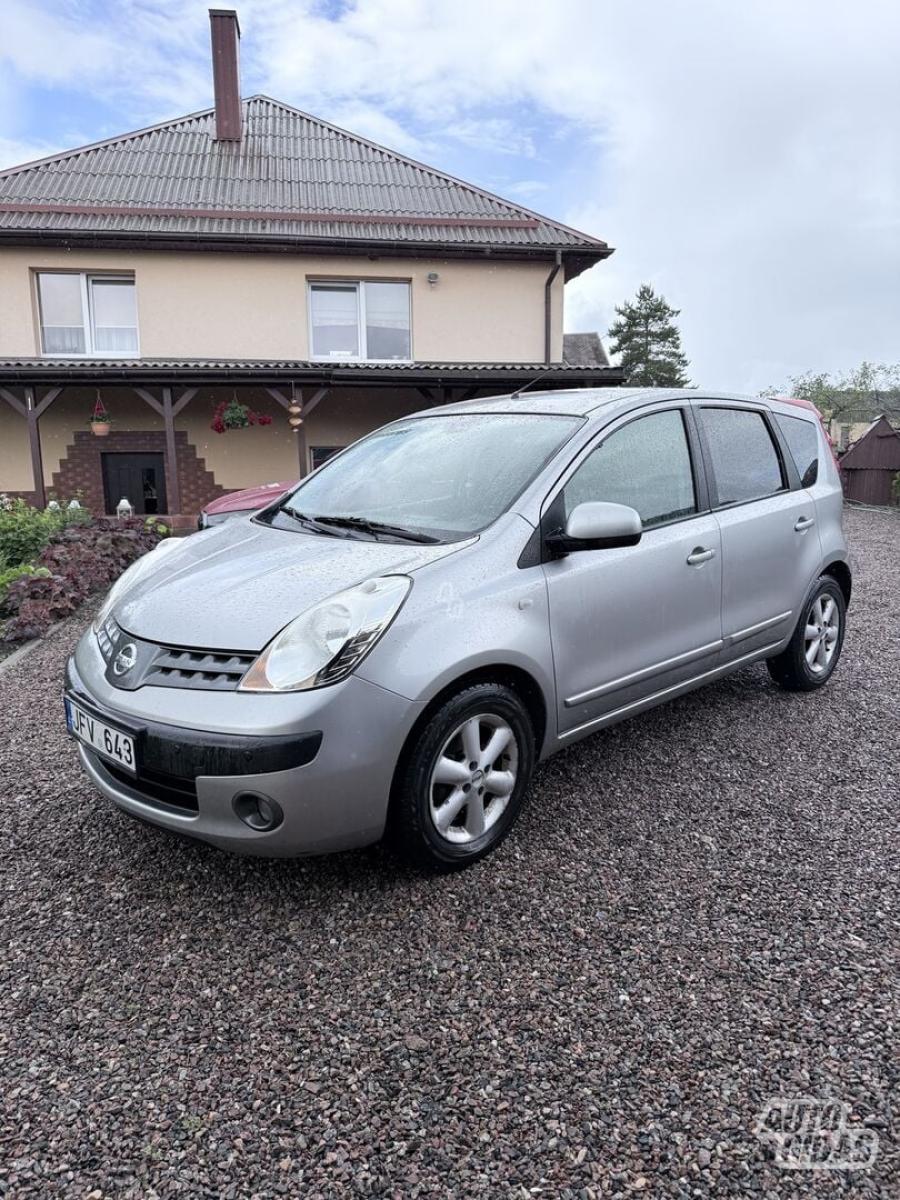 Grey Nissan Note 2006 in Siauliai, with an engine capacity of 1.50 L and mileage of 250 thousand km for 1800 €, photo 1 on AUTOMOTO.COM.LV