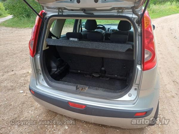 Grey Nissan Note 2006 in Tallinn, with an engine capacity of 1.40 L and mileage of 145 thousand km for 1500 €, photo 8 on AUTOMOTO.COM.LV