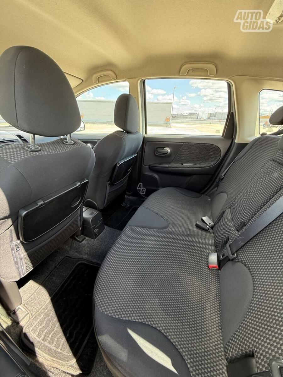 Grey Nissan Note 2006 in Vilnius, with an engine capacity of 1.60 L and mileage of 106 thousand km for 3700 €, photo 13 on AUTOMOTO.COM.LV