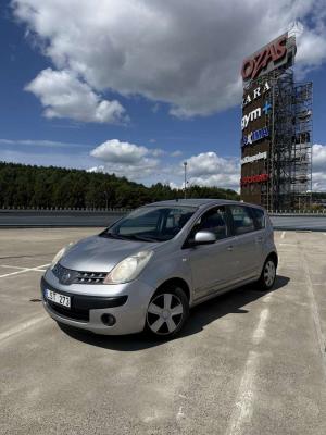 Grey Nissan Note 2006 in Vilnius, with an engine capacity of 1.60 L and mileage of 106 thousand km for 3400 €, photo  on AUTOMOTO.COM.LV