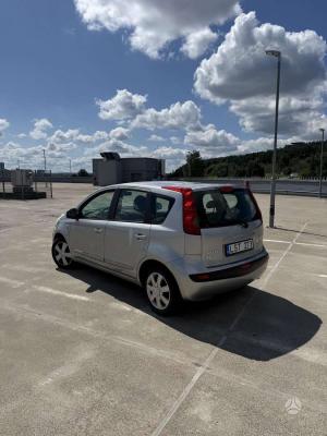 Grey Nissan Note 2006 in Vilnius, with an engine capacity of 1.60 L and mileage of 106 thousand km for 3400 €, photo 8 on AUTOMOTO.COM.LV