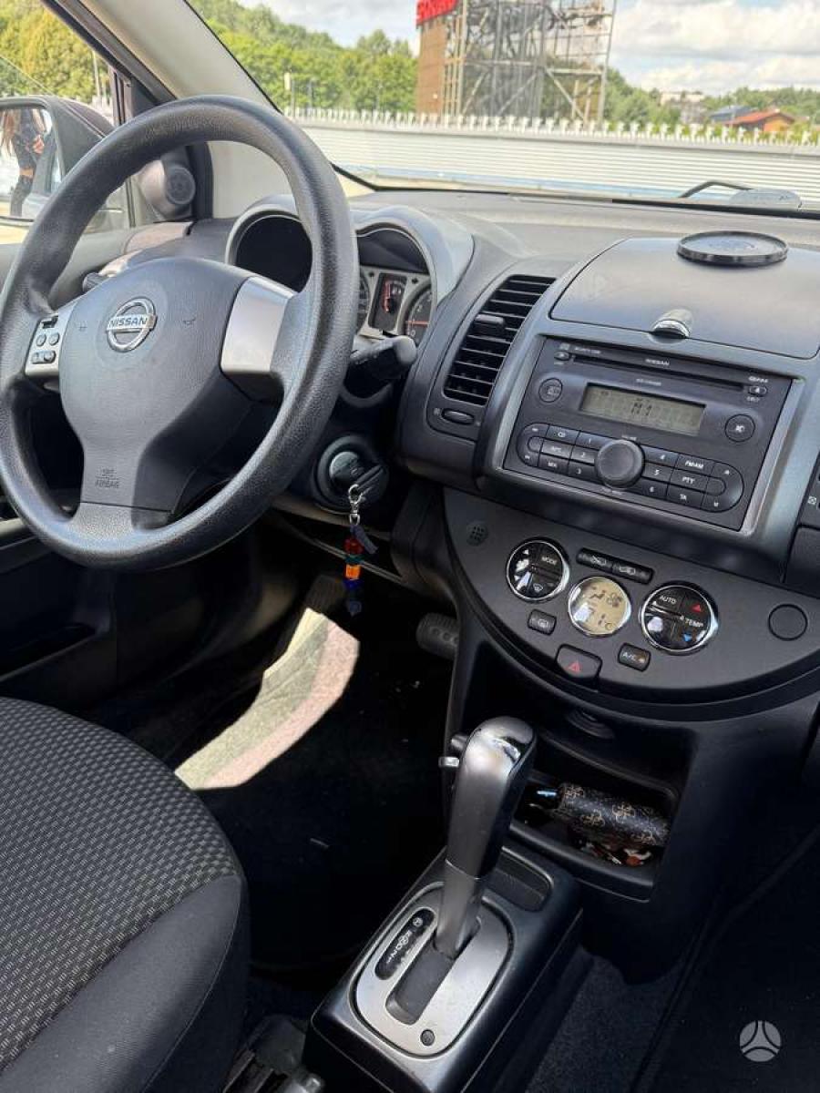 Grey Nissan Note 2006 in Vilnius, with an engine capacity of 1.60 L and mileage of 106 thousand km for 3400 €, photo 12 on AUTOMOTO.COM.LV