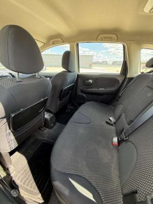 Grey Nissan Note 2006 in Vilnius, with an engine capacity of 1.60 L and mileage of 106 thousand km for 3400 €, photo 13 on AUTOMOTO.COM.LV