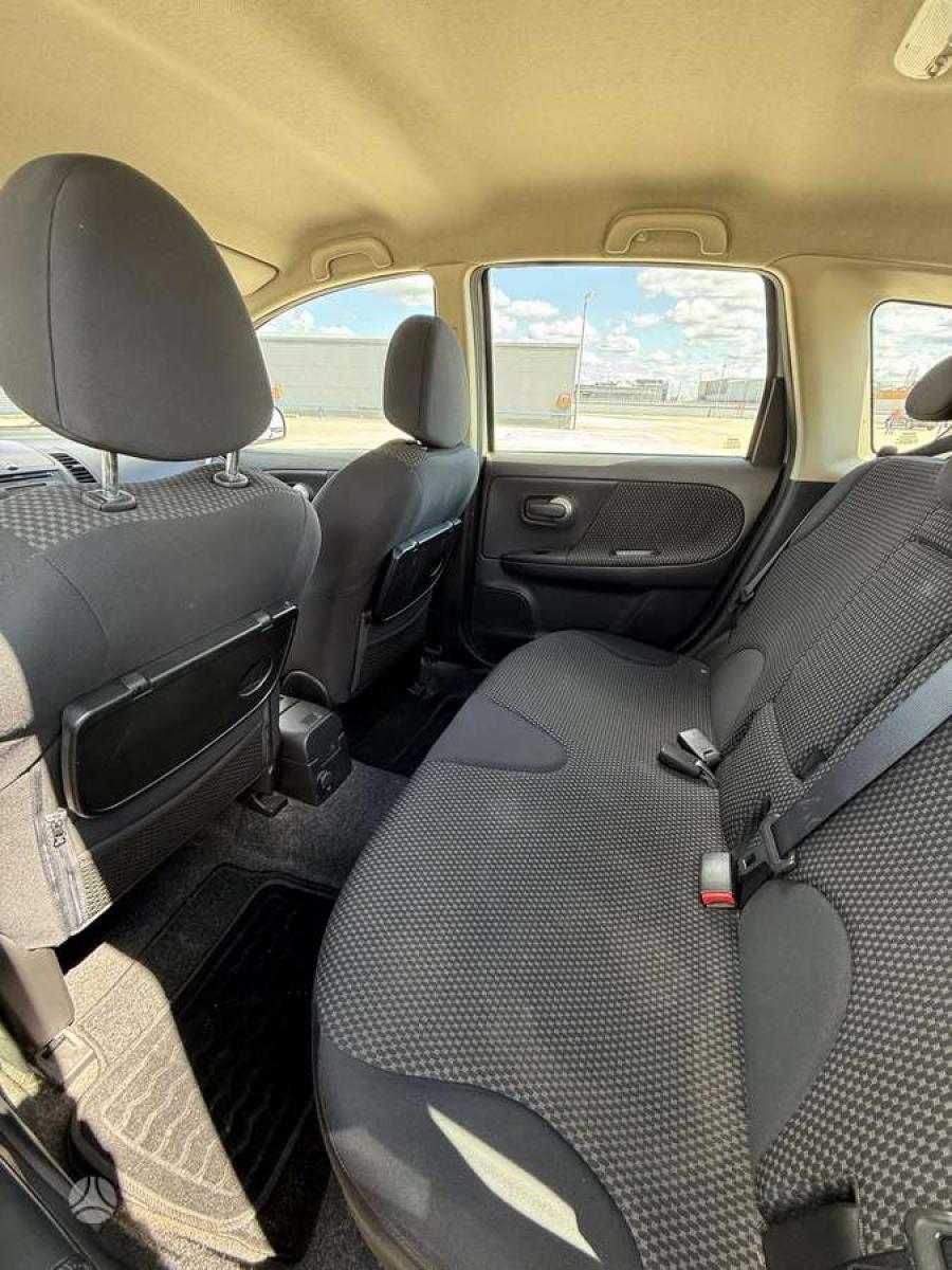 Grey Nissan Note 2006 in Vilnius, with an engine capacity of 1.60 L and mileage of 106 thousand km for 3400 €, photo 13 on AUTOMOTO.COM.LV