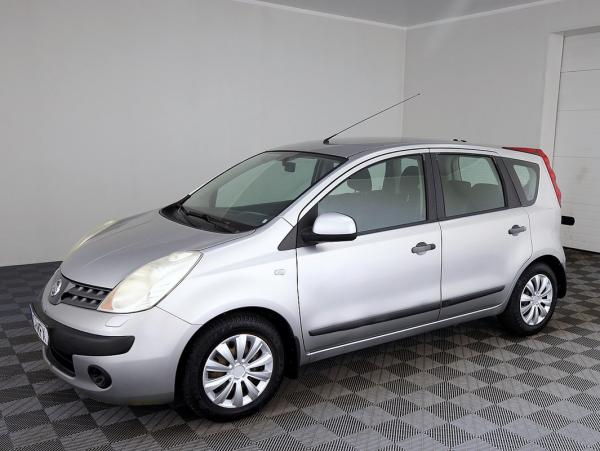 Pelēks Nissan Note 2006 Tallina, ar dzinēja tilpumu 1.40 L un nobraukumu 136 tūkst. km par 799 €, foto 9 vietnē AUTOMOTO.COM.LV