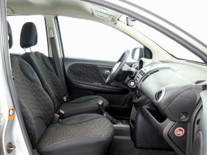Grey Nissan Note 2006 in Tallinn, with an engine capacity of 1.40 L and mileage of 136 thousand km for 799 €, photo 14 on AUTOMOTO.COM.LV
