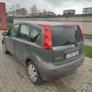Pelēks Nissan Note 2006 Kauņa, ar dzinēja tilpumu 1.46 L un nobraukumu 260 tūkst. km par 1000 €, foto 10 vietnē AUTOMOTO.COM.LV