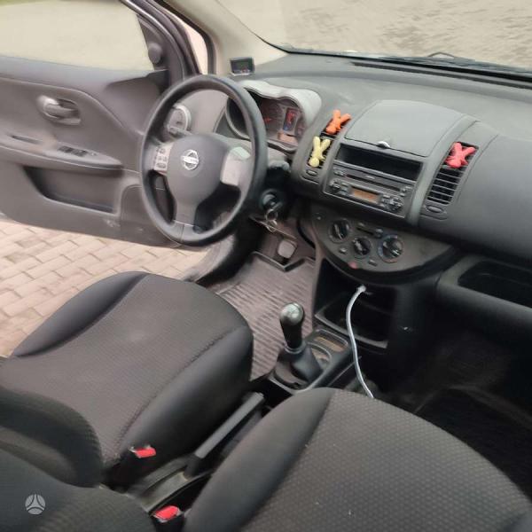 Pelēks Nissan Note 2006 Kauņa, ar dzinēja tilpumu 1.46 L un nobraukumu 260 tūkst. km par 1000 €, foto 10 vietnē AUTOMOTO.COM.LV