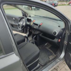 Pelēks Nissan Note 2006 Kauņa, ar dzinēja tilpumu 1.46 L un nobraukumu 260 tūkst. km par 1000 €, foto 13 vietnē AUTOMOTO.COM.LV