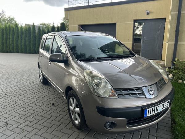 Pelēks Nissan Note 2006 Viļņa, ar dzinēja tilpumu 1.50 L un nobraukumu 245 tūkst. km par 1500 €, foto 3 vietnē AUTOMOTO.COM.LV