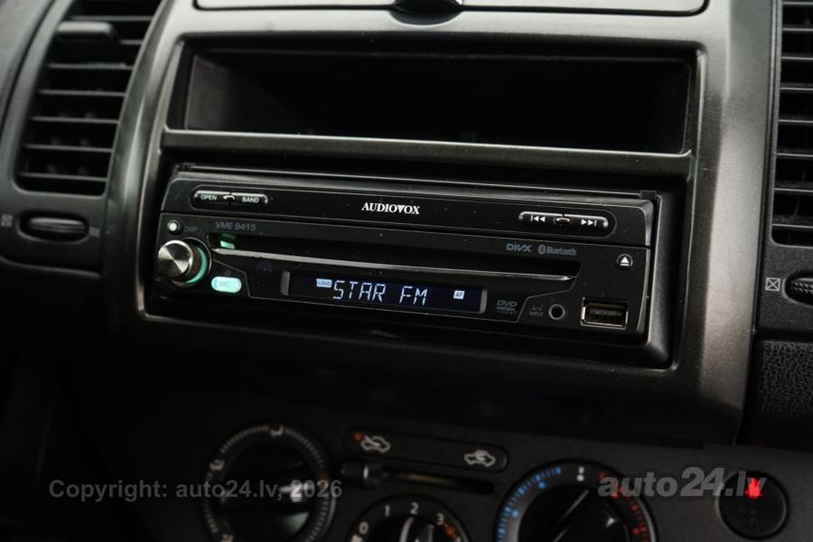 Grey Nissan Note 2007 in Parnu, with an engine capacity of 1.50 L and mileage of 238 thousand km for 2690 €, photo 19 on AUTOMOTO.COM.LV
