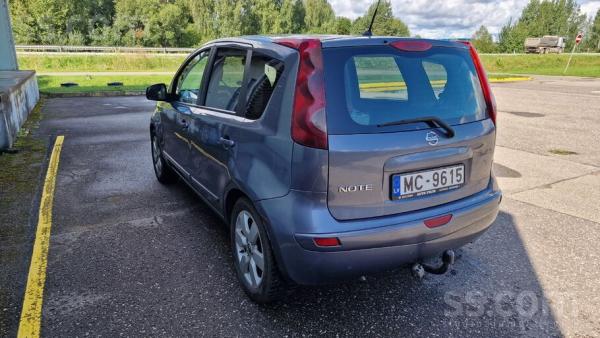 Pelēks Nissan Note 2008 Rīga, ar dzinēja tilpumu 1.50 L un nobraukumu 335 tūkst. km par 1850 €, foto 4 vietnē AUTOMOTO.COM.LV