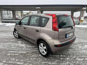 Pelēks Nissan Note 2008 Viļņa, ar dzinēja tilpumu 1.60 L un nobraukumu 150 tūkst. km par 3100 €, foto 3 vietnē AUTOMOTO.COM.LV