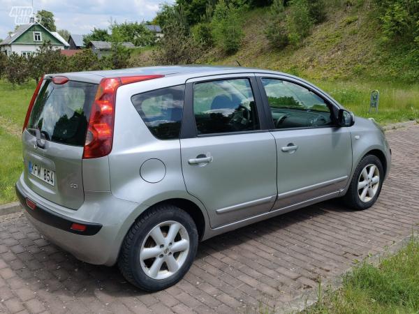 Pelēks Nissan Note 2008 Alīta, ar dzinēja tilpumu 1.50 L un nobraukumu 369 tūkst. km par 1650 €, foto 4 vietnē AUTOMOTO.COM.LV